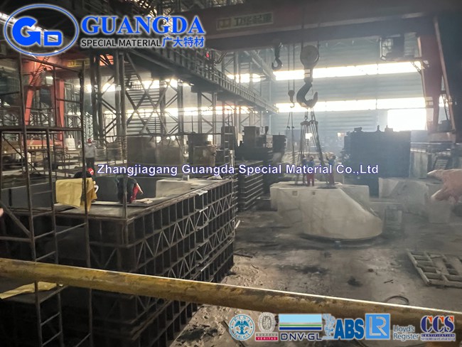 Yaw Base Plate Wind Turbine Castings Spheroidal Graphite Cast Iron EN ...