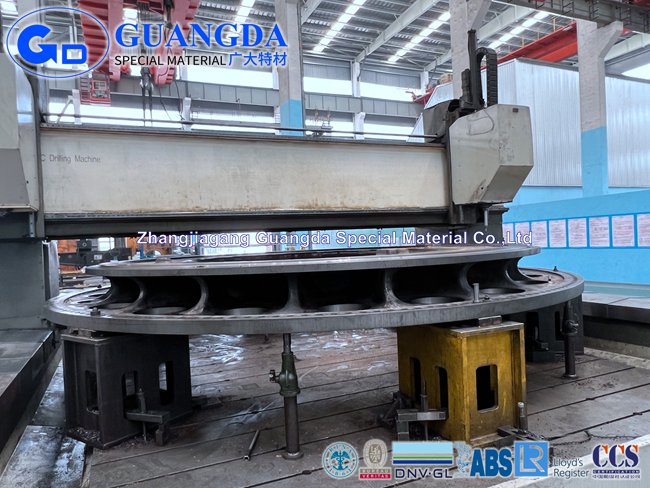 Yaw Base Plate Wind Turbine Castings Spheroidal Graphite Cast Iron EN ...
