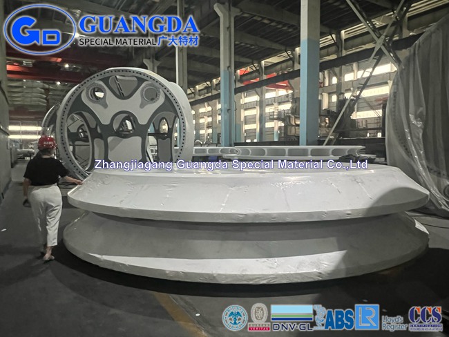 Yaw Base Plate Wind Turbine Castings Spheroidal Graphite Cast Iron EN ...